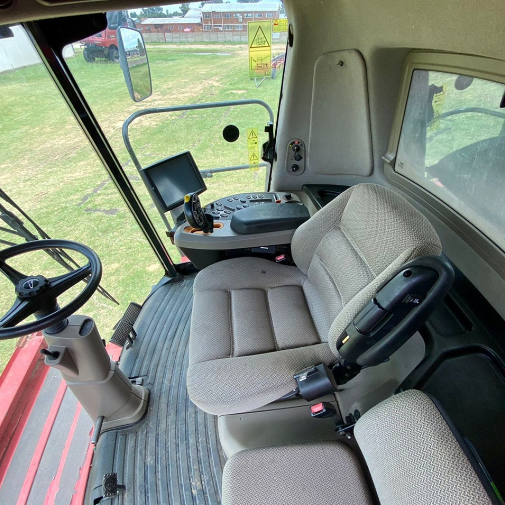 CASE IH Combine 7230